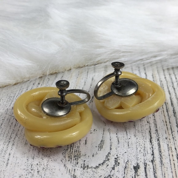 Vintage | Jewelry | Rhinestone Swirl Celluloid Screw Back Earrings ...